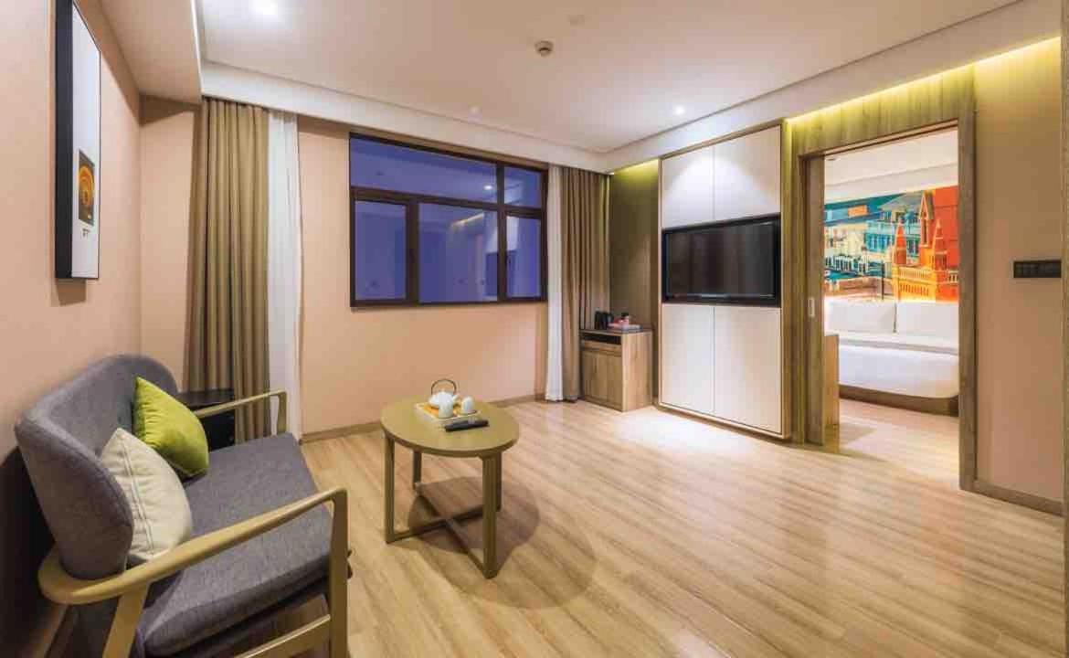 HOTEL ATOUR | ⋆⋆⋆⋆ | SHANGHAI, CHINA | SEASON DEALS FROM $84